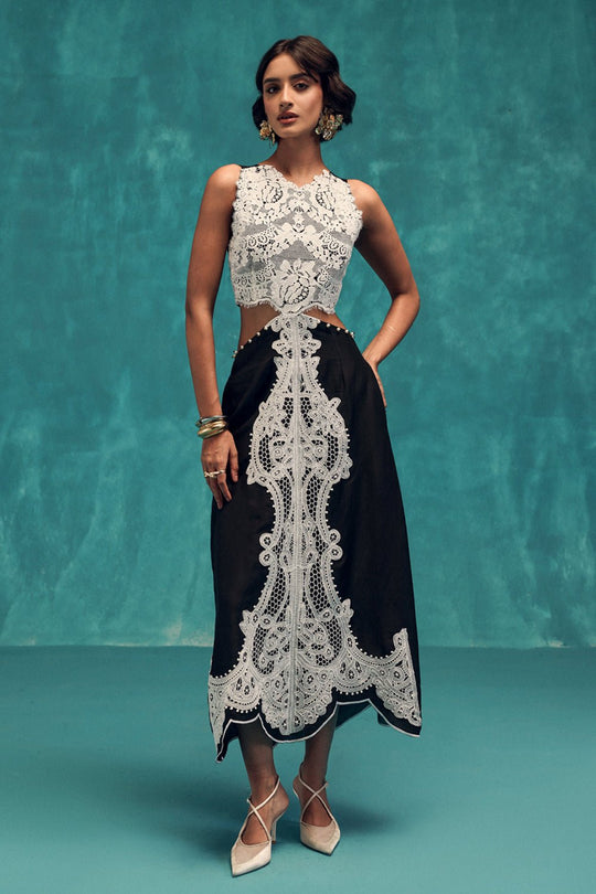 Gowns – Zabella International